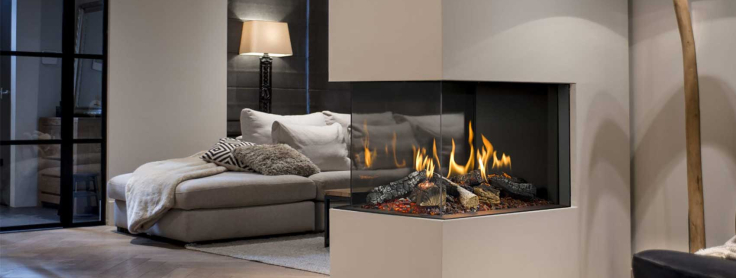 Be Charmed By These Magnificent 3-Sided Fireplaces | Foyer Gaz
